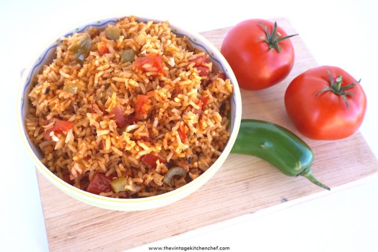 Easy and authentic Traditional Spanish Rice is the perfect ...